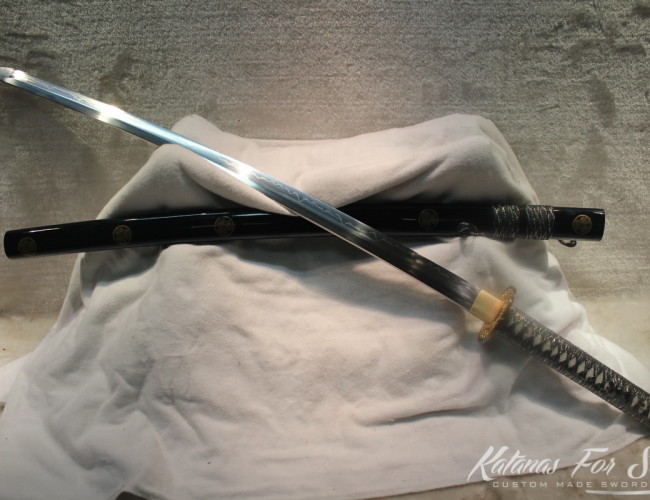 T10 Clay Tempered Carbon Steel Katana Japanese Crest Saya - Katanas For ...